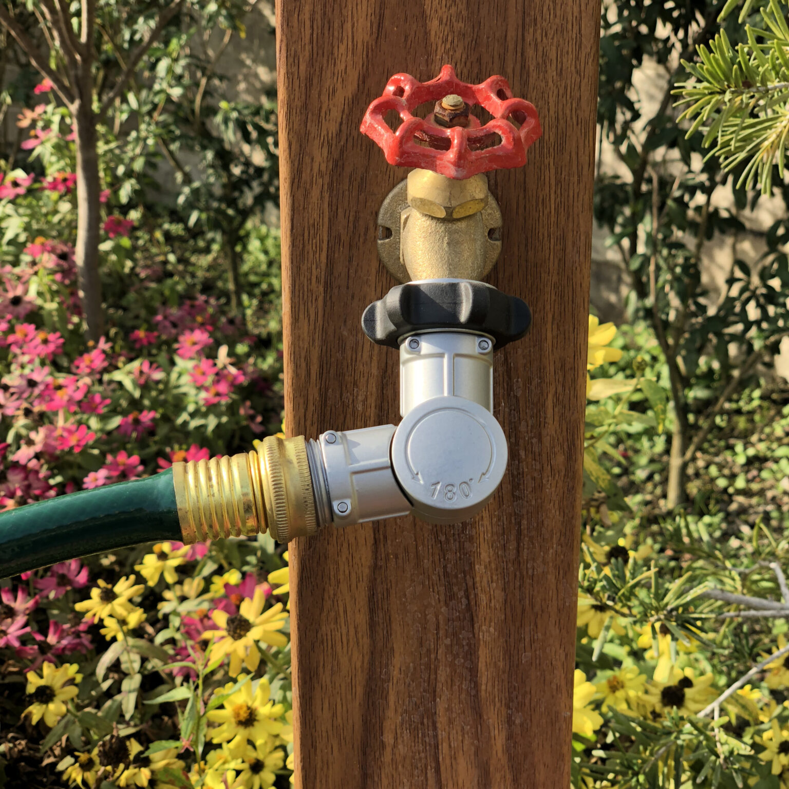 Fully Articulated Metal Hose Connector - Eden Garden