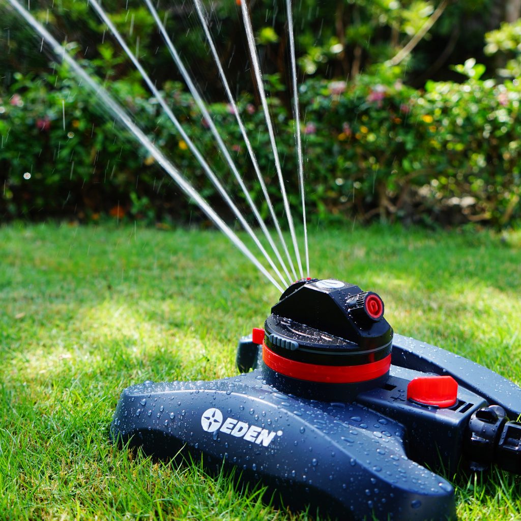 Turbo Gear Drive 2-Pattern Sprinkler - Eden Garden